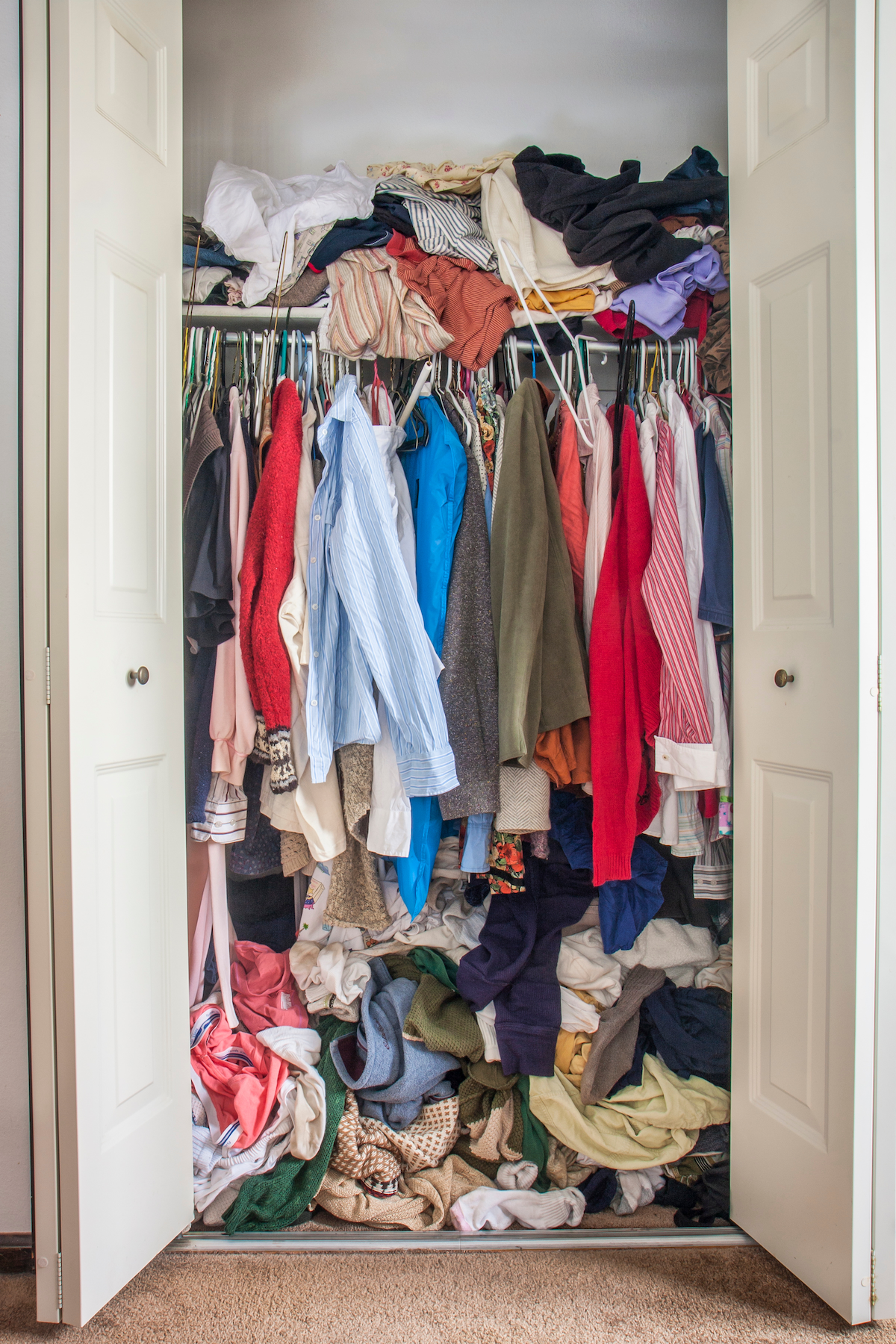 Designing the Perfect His-and-Hers Closet: Tips for Shared Spaces ...